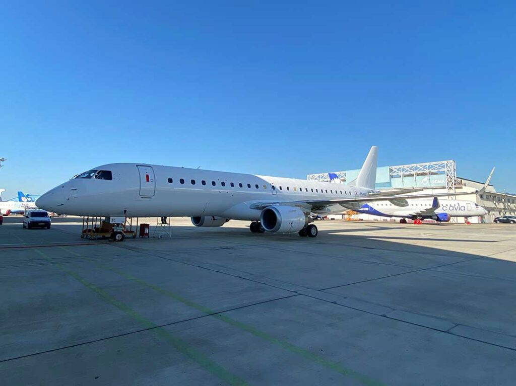 Announcement: Delivery of 2 Embraer E190 Aircraft to Airlink